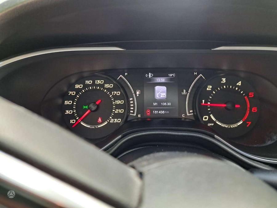 Grey Fiat Tipo 2016 in Siauliai, with an engine capacity of 1.60 L and mileage of 160 thousand km for 5100 €, photo 12 on AUTOMOTO.COM.LV