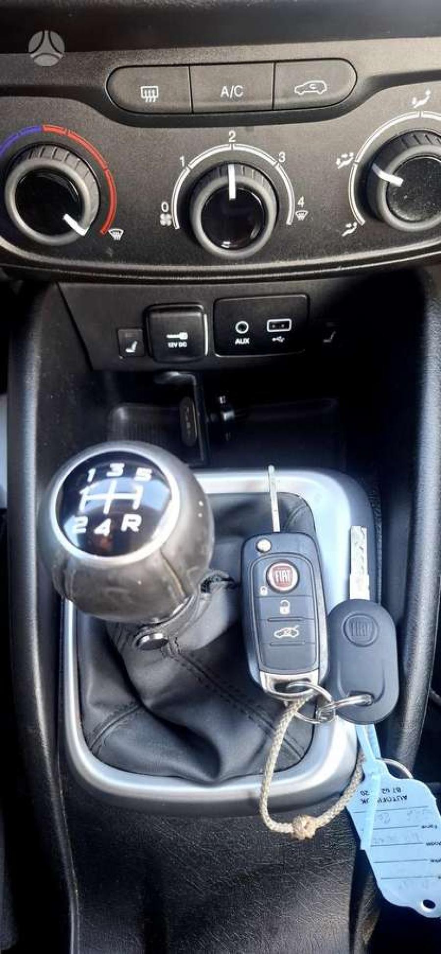 Pelēks Fiat Tipo 2017 Tauragė, ar dzinēja tilpumu 1.25 L un nobraukumu 166 tūkst. km par 4000 €, foto 15 vietnē AUTOMOTO.COM.LV