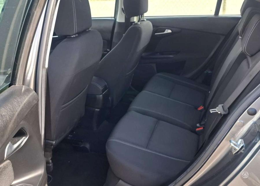 Pelēks Fiat Tipo 2017 Tauragė, ar dzinēja tilpumu 1.25 L un nobraukumu 166 tūkst. km par 4000 €, foto 16 vietnē AUTOMOTO.COM.LV