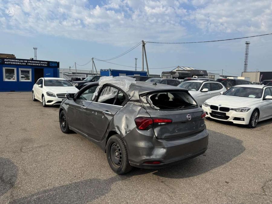 Pelēks Fiat Tipo 2019 Kauņa, ar dzinēja tilpumu 1.37 L un nobraukumu 65 tūkst. km par 2659 €, foto 3 vietnē AUTOMOTO.COM.LV