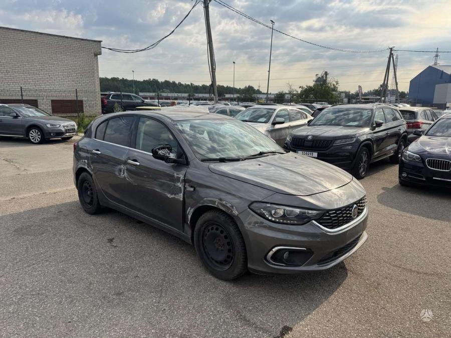Pelēks Fiat Tipo 2019 Kauņa, ar dzinēja tilpumu 1.37 L un nobraukumu 65 tūkst. km par 2659 €, foto 5 vietnē AUTOMOTO.COM.LV