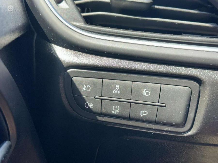 Grey Fiat Tipo 2020 in Taurage, with an engine capacity of 1.60 L and mileage of 206 thousand km for 4200 €, photo 15 on AUTOMOTO.COM.LV