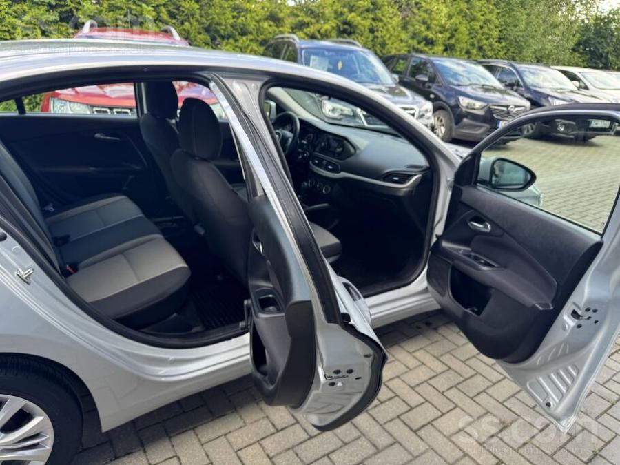 Pelēks Fiat Tipo 2017 Rīga, ar dzinēja tilpumu 1.60 L un nobraukumu 64 tūkst. km par 6900 €, foto 12 vietnē AUTOMOTO.COM.LV