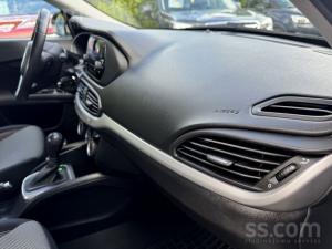 Pelēks Fiat Tipo 2017 Rīga, ar dzinēja tilpumu 1.60 L un nobraukumu 64 tūkst. km par 6900 €, foto 15 vietnē AUTOMOTO.COM.LV