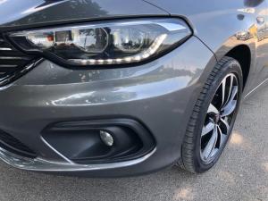 Pelēks Fiat Tipo 2017 Rīga, ar dzinēja tilpumu 1.60 L un nobraukumu 204 tūkst. km par 7950 €, foto 17 vietnē AUTOMOTO.COM.LV