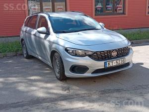 Grey Fiat Tipo 2017 in Jekabpils, with an engine capacity of 1.60 L and mileage of 176 thousand km for 4650 €, photo 3 on AUTOMOTO.COM.LV