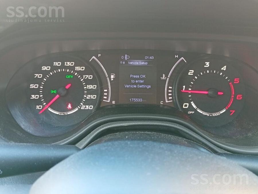 Grey Fiat Tipo 2017 in Jekabpils, with an engine capacity of 1.60 L and mileage of 176 thousand km for 4650 €, photo 5 on AUTOMOTO.COM.LV