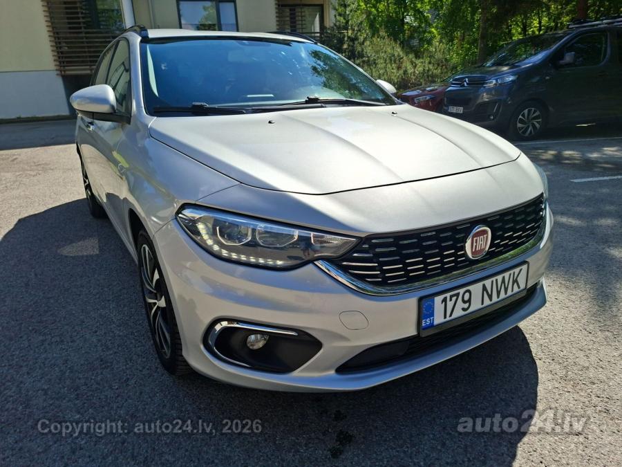Grey Fiat Tipo 2019 in Tallinn, with an engine capacity of 1.60 L and mileage of 127 thousand km for 6990 €, photo 3 on AUTOMOTO.COM.LV