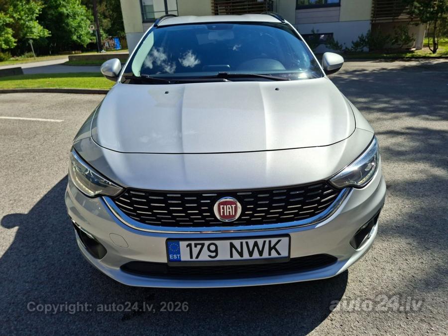 Grey Fiat Tipo 2019 in Tallinn, with an engine capacity of 1.60 L and mileage of 127 thousand km for 6990 €, photo 4 on AUTOMOTO.COM.LV