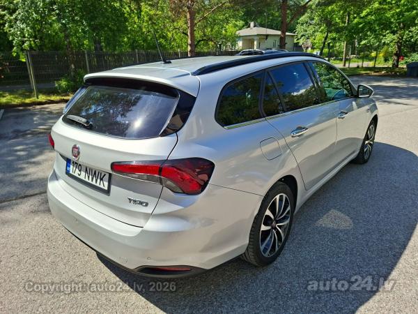 Grey Fiat Tipo 2019 in Tallinn, with an engine capacity of 1.60 L and mileage of 127 thousand km for 6990 €, photo 5 on AUTOMOTO.COM.LV