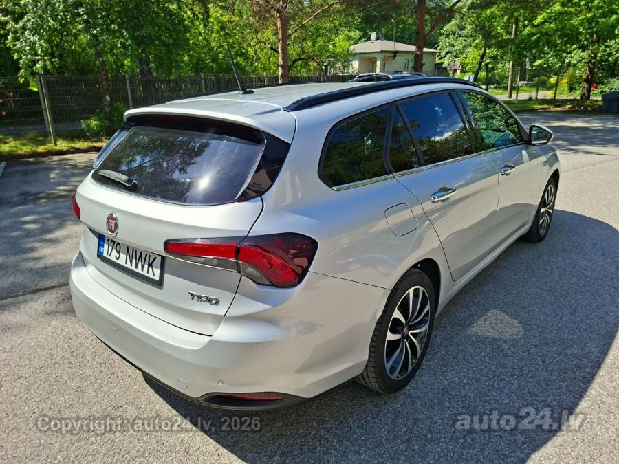 Grey Fiat Tipo 2019 in Tallinn, with an engine capacity of 1.60 L and mileage of 127 thousand km for 6990 €, photo 6 on AUTOMOTO.COM.LV