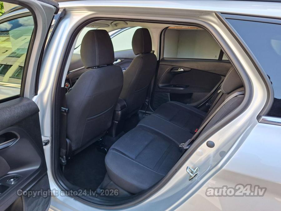 Grey Fiat Tipo 2019 in Tallinn, with an engine capacity of 1.60 L and mileage of 127 thousand km for 6990 €, photo 18 on AUTOMOTO.COM.LV