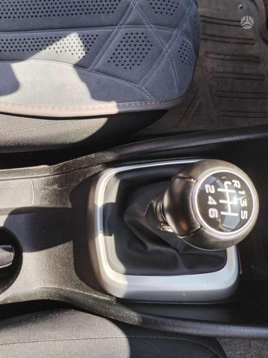 Grey Fiat Tipo 2020 in Jonava, with an engine capacity of 1.40 L and mileage of 68 thousand km for 8999 €, photo 18 on AUTOMOTO.COM.LV