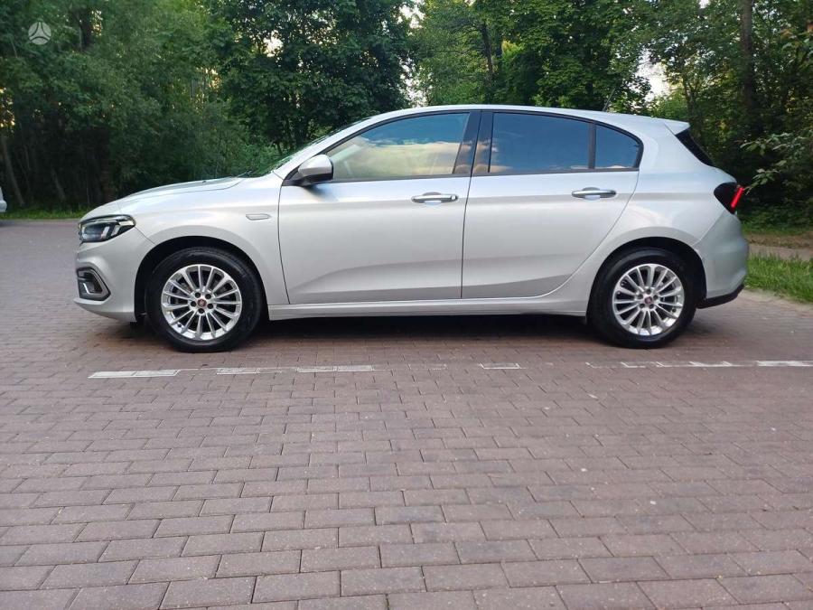 Pelēks Fiat Tipo 2021 Anykščiai, ar dzinēja tilpumu 1.00 L un nobraukumu 61 tūkst. km par 8990 €, foto 8 vietnē AUTOMOTO.COM.LV