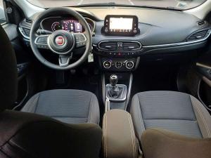Pelēks Fiat Tipo 2021 Anykščiai, ar dzinēja tilpumu 1.00 L un nobraukumu 61 tūkst. km par 8990 €, foto 15 vietnē AUTOMOTO.COM.LV