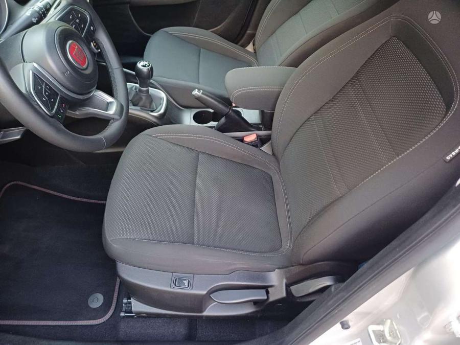 Pelēks Fiat Tipo 2021 Anykščiai, ar dzinēja tilpumu 1.00 L un nobraukumu 61 tūkst. km par 8990 €, foto 20 vietnē AUTOMOTO.COM.LV