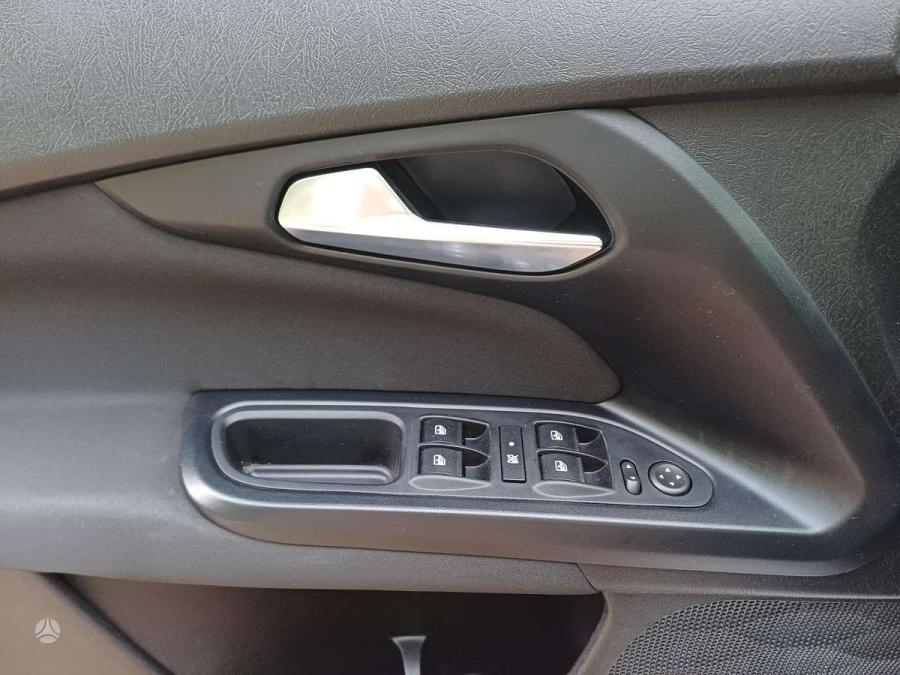 Pelēks Fiat Tipo 2021 Anykščiai, ar dzinēja tilpumu 1.00 L un nobraukumu 61 tūkst. km par 8990 €, foto 33 vietnē AUTOMOTO.COM.LV