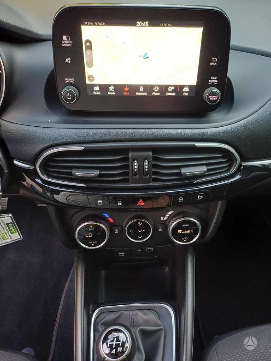 Pelēks Fiat Tipo 2021 Anykščiai, ar dzinēja tilpumu 1.00 L un nobraukumu 61 tūkst. km par 8990 €, foto 35 vietnē AUTOMOTO.COM.LV