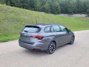 Pelēks Fiat Tipo 2022 Viļņa, ar dzinēja tilpumu 1.25 L un nobraukumu 195 tūkst. km par 7865 €, foto 5 vietnē AUTOMOTO.COM.LV