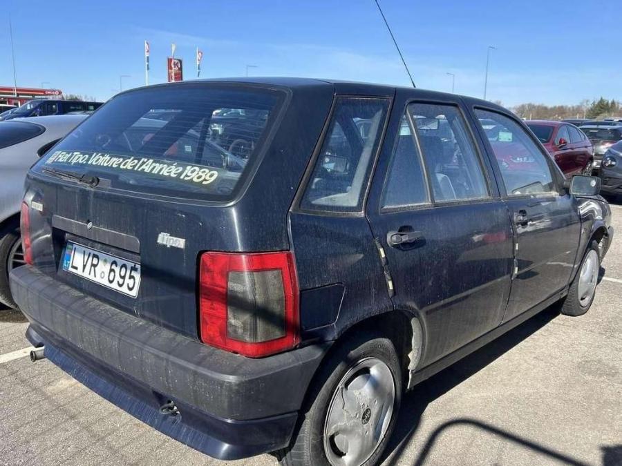 Fiat Tipo 1989 in Vilnius, with an engine capacity of 1.37 L and mileage of 137 thousand km for 4000 €, photo 4 on AUTOMOTO.COM.LV