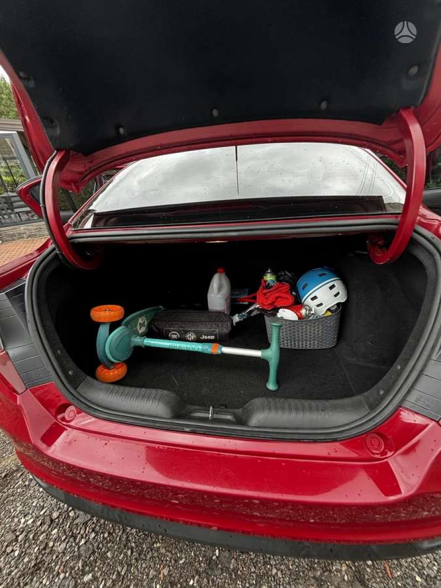 Red Fiat Tipo 2016 in Elektrenai, with an engine capacity of 1.37 L and mileage of 156 thousand km for 5400 €, photo 5 on AUTOMOTO.COM.LV