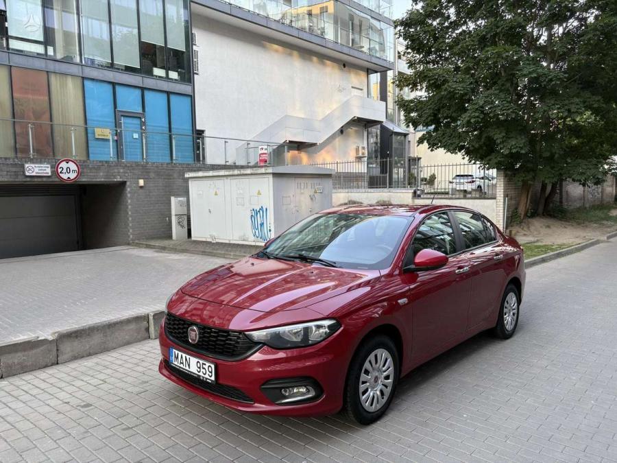 Red Fiat Tipo 2021 in Vilnius, with an engine capacity of 1.37 L and mileage of 55 thousand km for 8200 €, photo 3 on AUTOMOTO.COM.LV