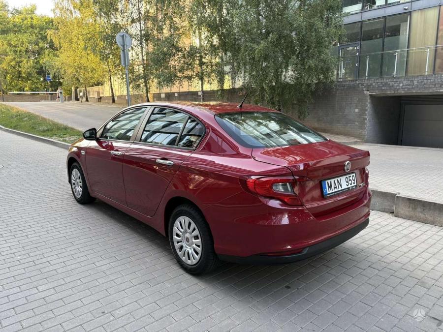 Red Fiat Tipo 2021 in Vilnius, with an engine capacity of 1.37 L and mileage of 55 thousand km for 8200 €, photo 6 on AUTOMOTO.COM.LV