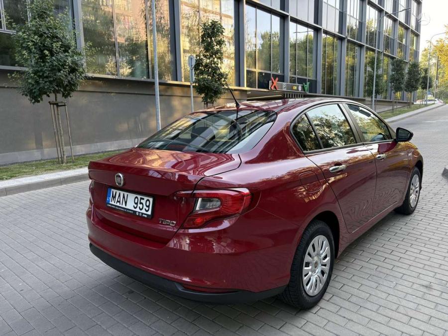 Red Fiat Tipo 2021 in Vilnius, with an engine capacity of 1.37 L and mileage of 55 thousand km for 8200 €, photo 9 on AUTOMOTO.COM.LV