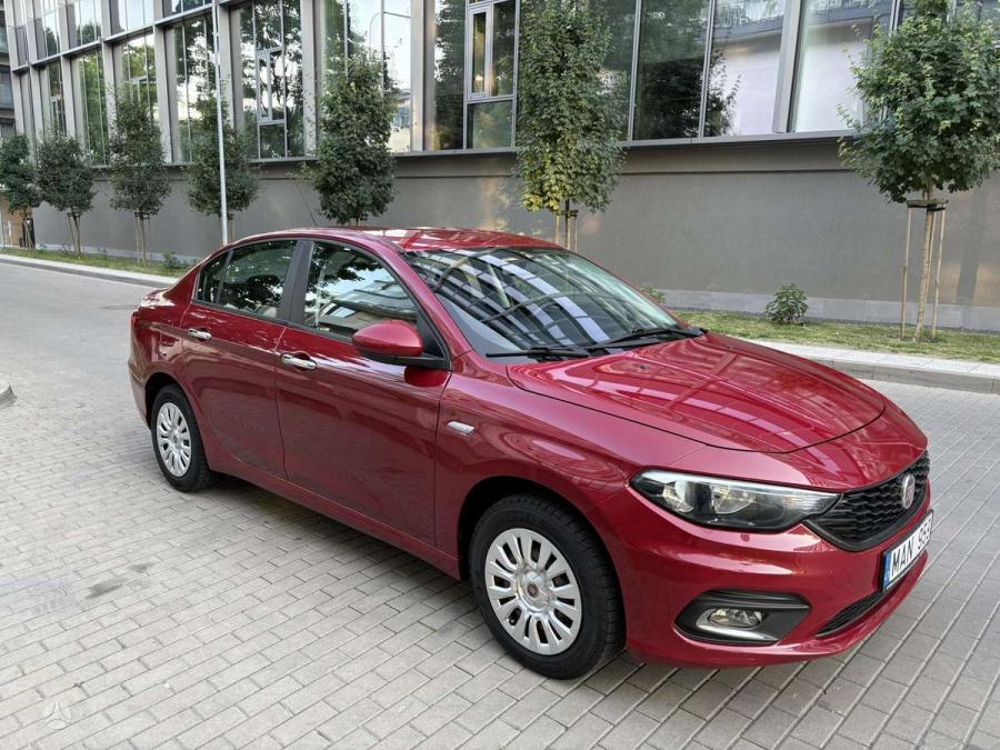 Red Fiat Tipo 2021 in Vilnius, with an engine capacity of 1.37 L and mileage of 55 thousand km for 8200 €, photo 10 on AUTOMOTO.COM.LV
