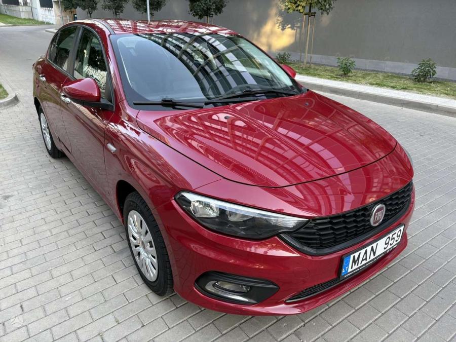 Red Fiat Tipo 2021 in Vilnius, with an engine capacity of 1.37 L and mileage of 55 thousand km for 8200 €, photo 11 on AUTOMOTO.COM.LV
