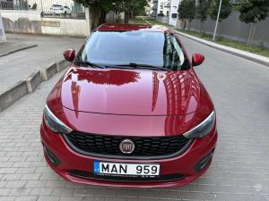 Red Fiat Tipo 2021 in Vilnius, with an engine capacity of 1.37 L and mileage of 55 thousand km for 8200 €, photo 12 on AUTOMOTO.COM.LV