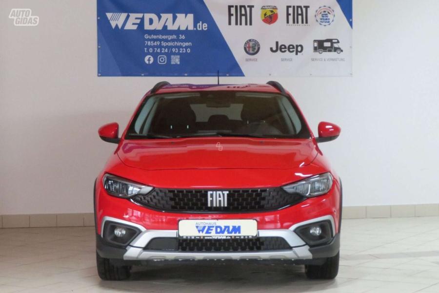 Red Fiat Tipo 2024 in Kaunas, with an engine capacity of 1.50 L and mileage of 31 thousand km for 21573 €, photo 4 on AUTOMOTO.COM.LV