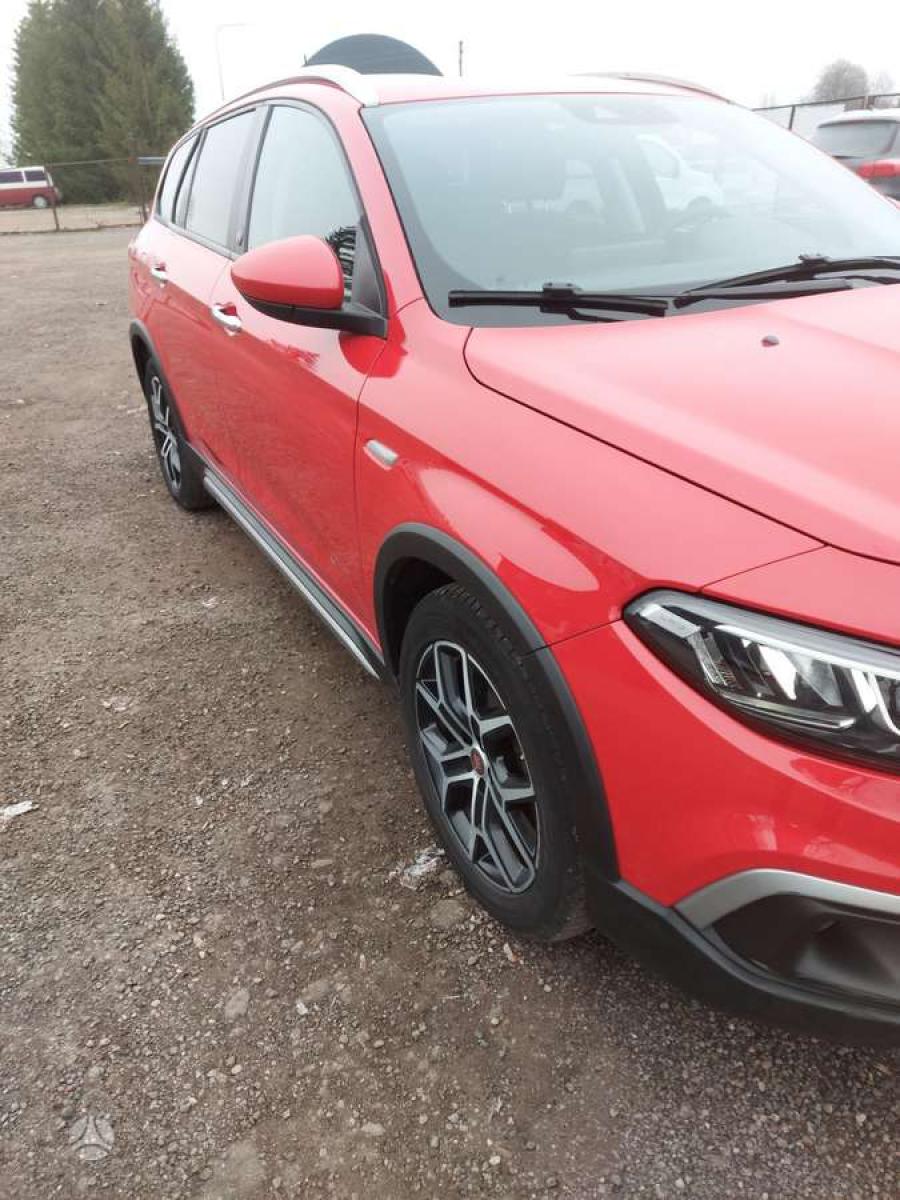 Red Fiat Tipo 2022 in Taurage, with an engine capacity of 1.00 L and mileage of 85 thousand km for 8000 €, photo 3 on AUTOMOTO.COM.LV