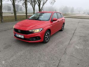 Red Fiat Tipo 2022 in Kaunas, with an engine capacity of 1.00 L and mileage of 93 thousand km for 9500 €, photo 2 on AUTOMOTO.COM.LV