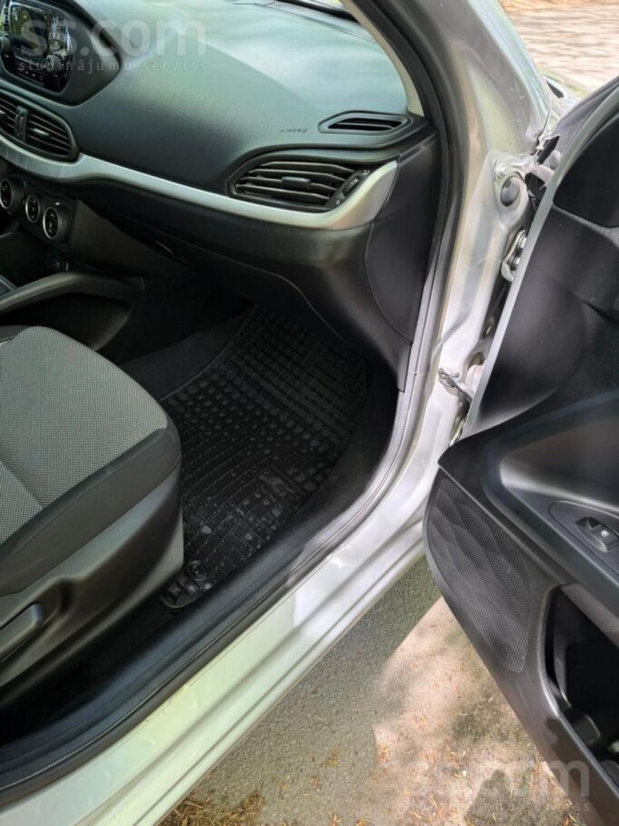 Fiat Tipo 2017 in Riga, with an engine capacity of 1.60 L and mileage of 63 thousand km for 7400 €, photo 10 on AUTOMOTO.COM.LV