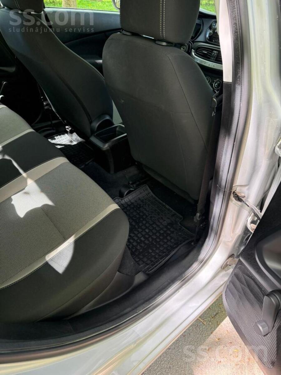 Fiat Tipo 2017 in Riga, with an engine capacity of 1.60 L and mileage of 63 thousand km for 7400 €, photo 11 on AUTOMOTO.COM.LV