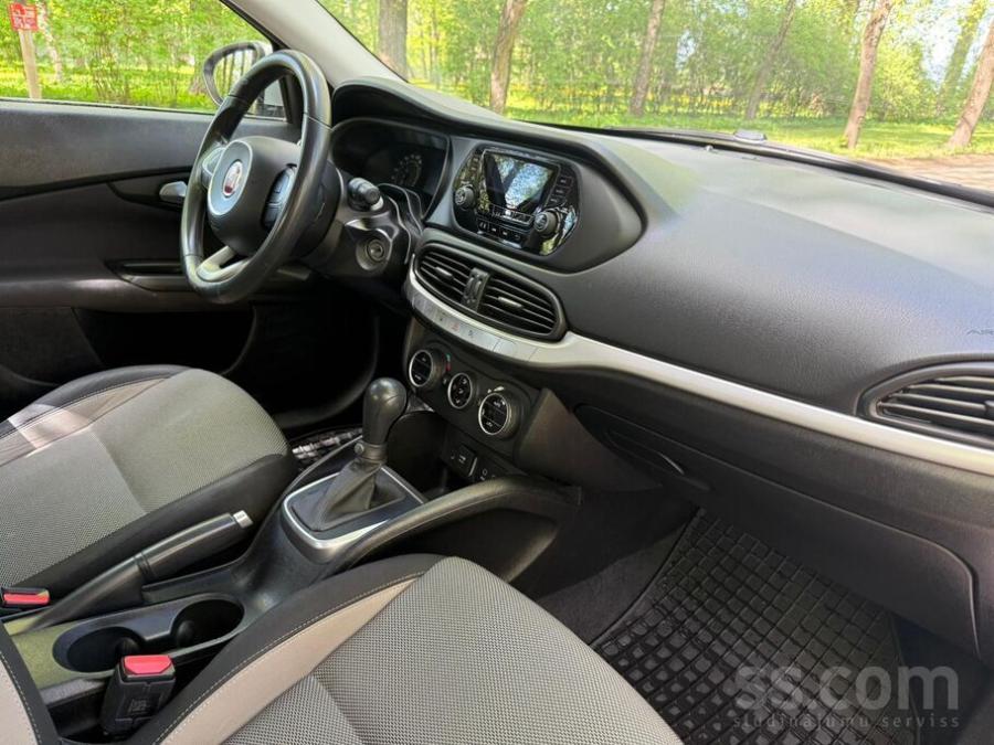 Fiat Tipo 2017 in Riga, with an engine capacity of 1.60 L and mileage of 63 thousand km for 7400 €, photo 13 on AUTOMOTO.COM.LV