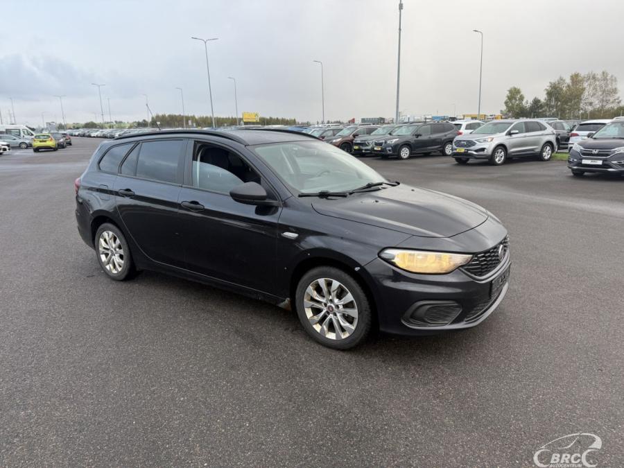 Fiat Tipo 2018 Viļņa, ar dzinēja tilpumu 1.37 L un nobraukumu 275 tūkst. km par 5500 €, foto 6 vietnē AUTOMOTO.COM.LV