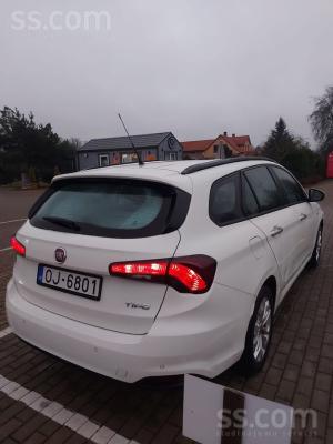 White Fiat Tipo 2018 in Riga, with an engine capacity of 1.60 L and mileage of 238 thousand km for 6400 €, photo 4 on AUTOMOTO.COM.LV