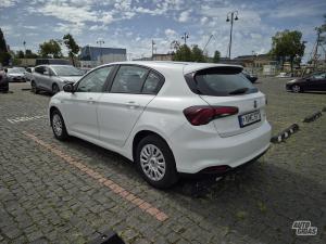 White Fiat Tipo 2019 in Klaipeda, with an engine capacity of 1.40 L and mileage of 22 thousand km for 8500 €, photo 6 on AUTOMOTO.COM.LV