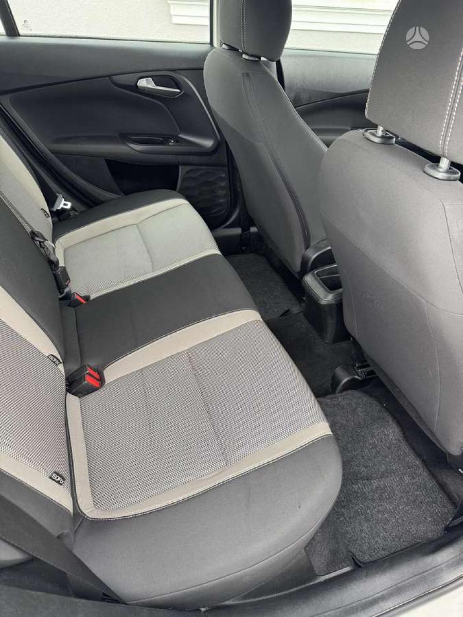 White Fiat Tipo 2016 in Klaipeda, with an engine capacity of 1.37 L and mileage of 166 thousand km for 4550 €, photo 10 on AUTOMOTO.COM.LV
