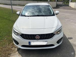 White Fiat Tipo 2016 in Taurage, with an engine capacity of 1.25 L and mileage of 189 thousand km for 4400 €, photo 3 on AUTOMOTO.COM.LV