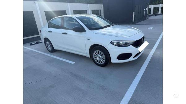 White Fiat Tipo 2017 in Vilnius, with an engine capacity of 1.37 L and mileage of 97 thousand km for 5600 €, photo 3 on AUTOMOTO.COM.LV