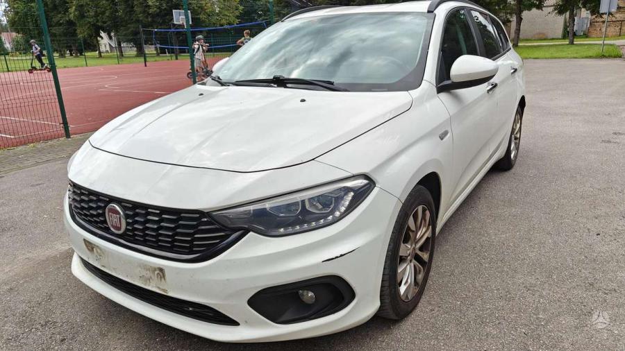 Balts Fiat Tipo 2017 Jurbarkas, ar dzinēja tilpumu 1.25 L un nobraukumu 228 tūkst. km par 4400 €, foto 3 vietnē AUTOMOTO.COM.LV