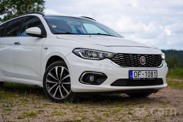 Balts Fiat Tipo 2018 Rīga, ar dzinēja tilpumu 1.60 L un nobraukumu 260 tūkst. km par 6395 €, foto 1 vietnē AUTOMOTO.COM.LV