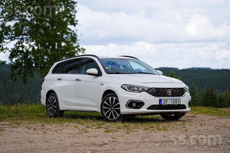 White Fiat Tipo 2018 in Riga, with an engine capacity of 1.60 L and mileage of 260 thousand km for 6395 €, photo 3 on AUTOMOTO.COM.LV