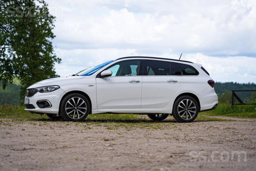 White Fiat Tipo 2018 in Riga, with an engine capacity of 1.60 L and mileage of 260 thousand km for 6395 €, photo 6 on AUTOMOTO.COM.LV