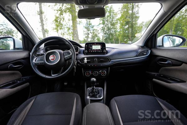 Balts Fiat Tipo 2018 Rīga, ar dzinēja tilpumu 1.60 L un nobraukumu 260 tūkst. km par 6395 €, foto 9 vietnē AUTOMOTO.COM.LV
