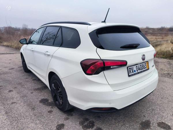 Balts Fiat Tipo 2019 Tauragė, ar dzinēja tilpumu 1.60 L un nobraukumu 277 tūkst. km par 5200 €, foto 7 vietnē AUTOMOTO.COM.LV