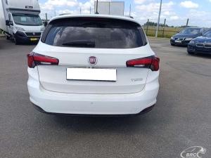 White Fiat Tipo 2019 in Vilnius, with an engine capacity of 1.60 L and mileage of 221 thousand km for 5900 €, photo 6 on AUTOMOTO.COM.LV